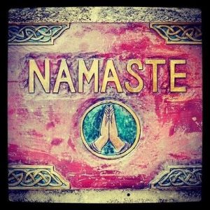 Afinal, Qual é o Verdadeiro Significado de Namaste?